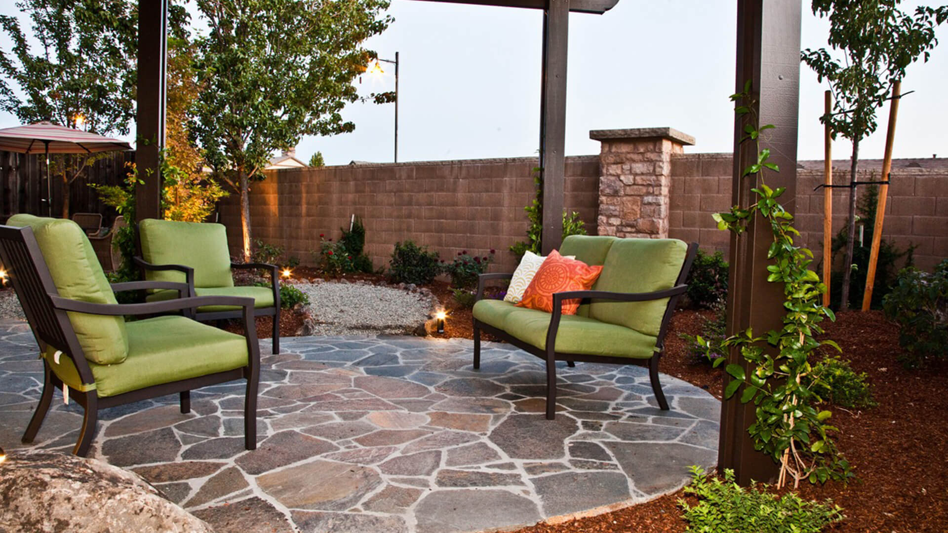 Lavish Gardens Landscape | Architectural Statements with Concrete and ...